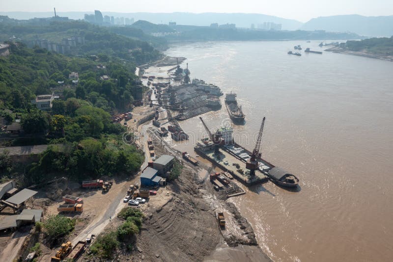 Cargo Ship Unloading on Yangtze River Under Blue Sky Editorial Stock ...