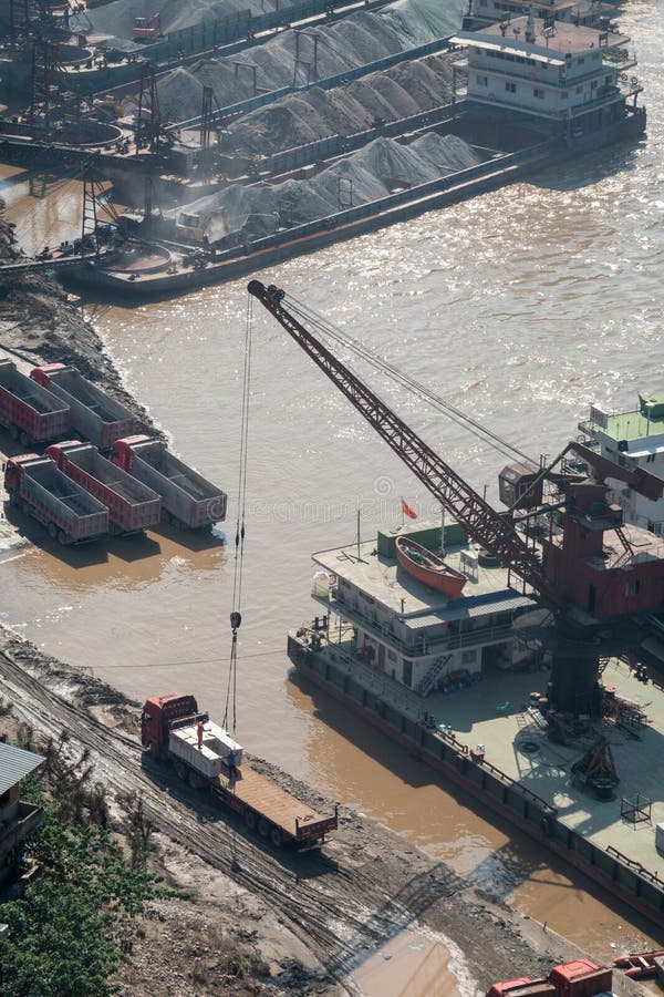 Cargo Ship Unloading on Yangtze River Under Blue Sky Editorial Image ...