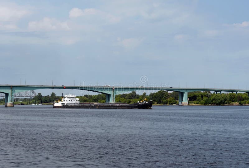 Cargo Ship `Volga-don 193` on the Volga River in Yaroslavl Editorial ...