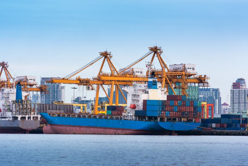 Cargo Shipping and Terminal Unloading Container, Loading Dock, S Stock ...