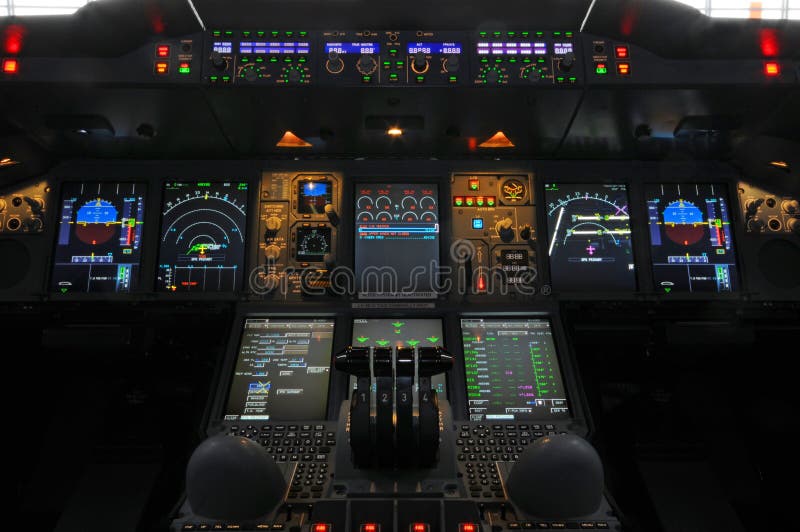 Carlinga de Airbus A380 imagen de archivo. Imagen de luces - 29669673