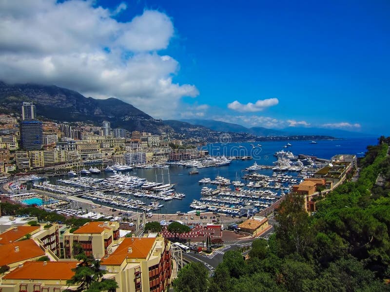 Carlo monte arkivfoto. Bild av hamn, gata, monaco, träd - 72922404