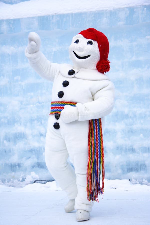 CARNAVAL DU QUÉBEC : LE BONHOMME CARNAVAL Photo éditorial - Image du ...