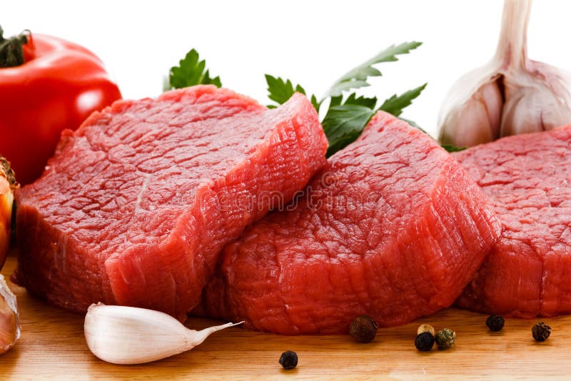 Carne crua fresca foto de stock. Imagem de placa, parcela - 20263840