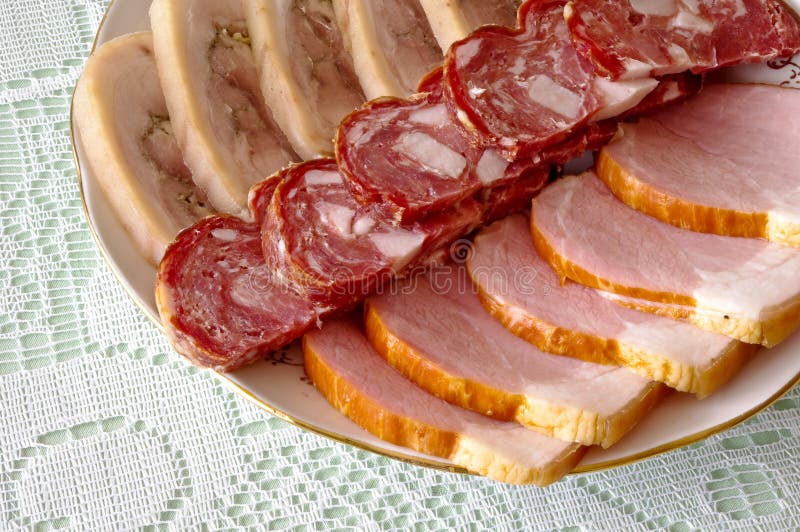 Carne curada foto de archivo. Imagen de alimento, salami - 14301732