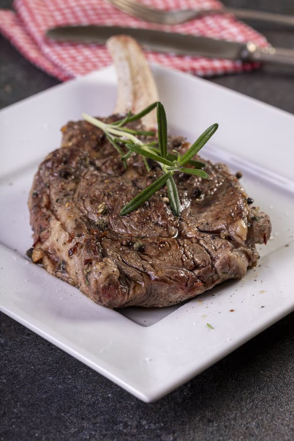 Tomahawk Fotos De Stock - Descarga 3,149 Fotos Libres de Derechos