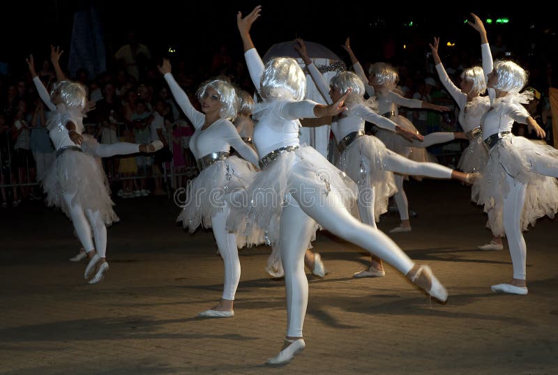 Carnival dance editorial photo. Image of carnival, mask - 25721931