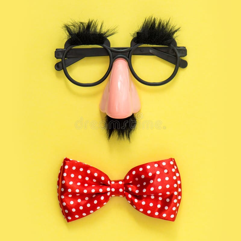 Clown with Yellow Hair Smiling Stock Image - Image of circus, face: 5272929