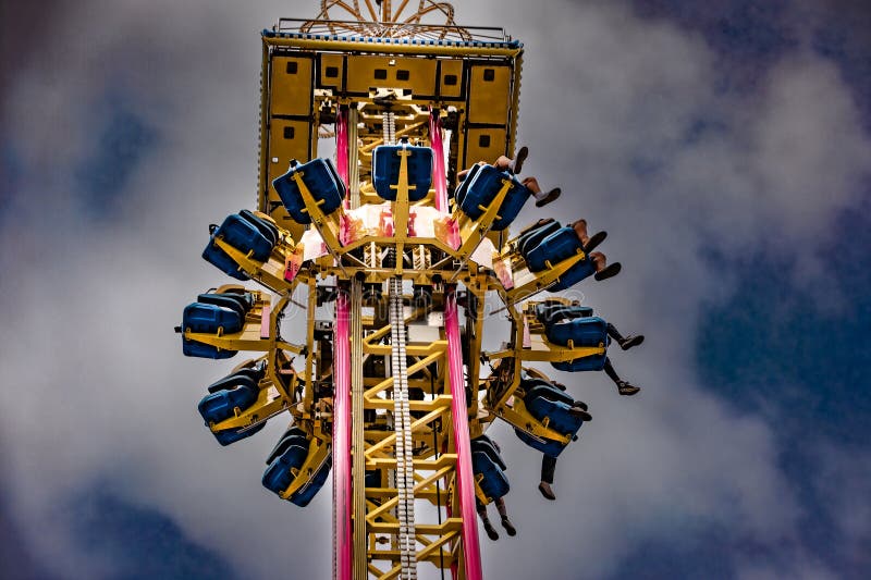 Carnival Ride at State Fair Editorial Image - Image of mast, leisure ...