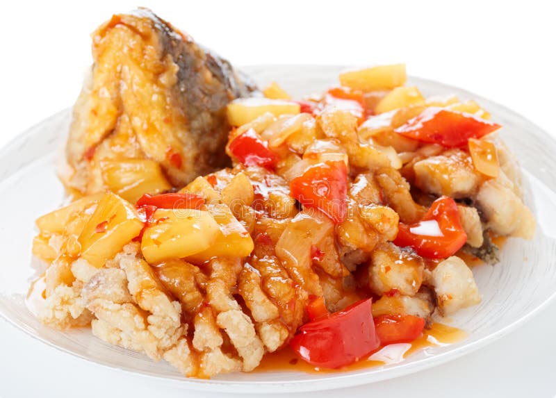 Carpa Frita En Salsa Dulce-amarga Imagen de archivo - Imagen de cocina ...