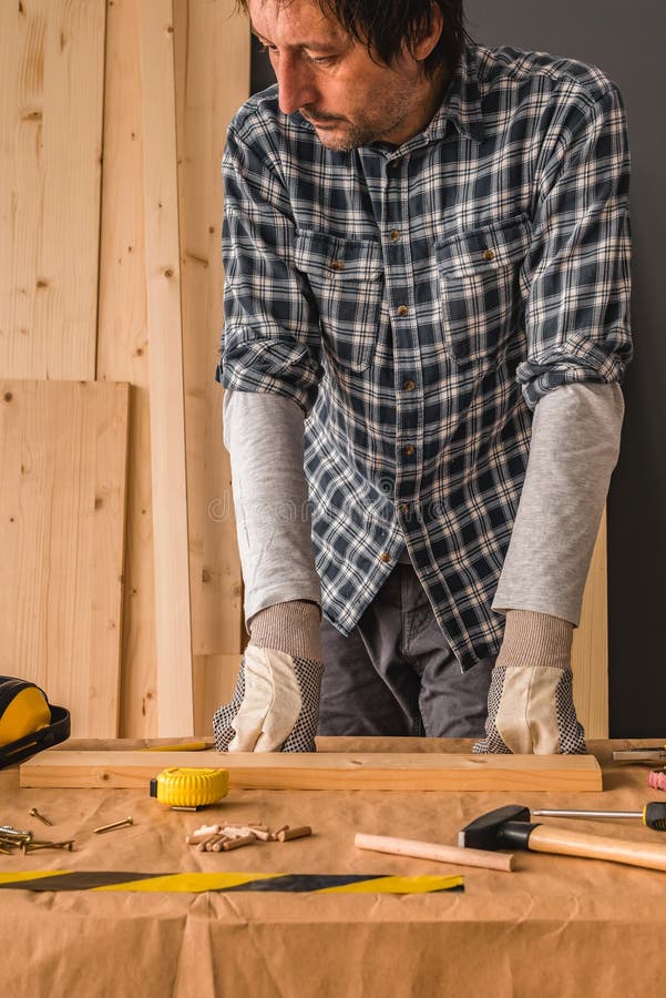 Woodwork Project Making Three Rustic Wooden Tea Light Candle Holders ...