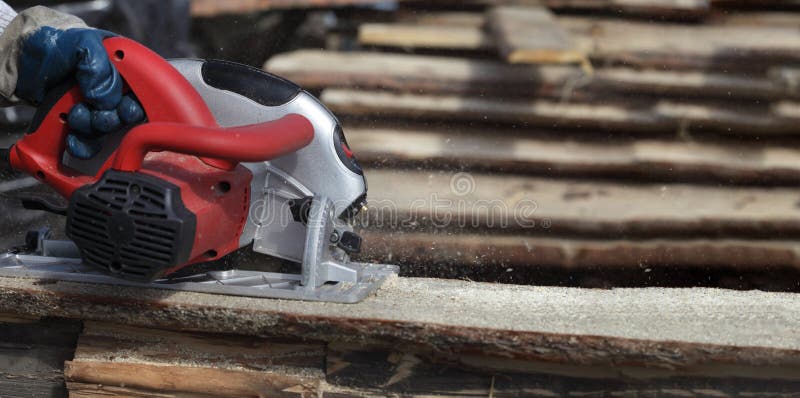 Carpenter Using Circular Saw Works Outdoors Stock Image - Image of ...