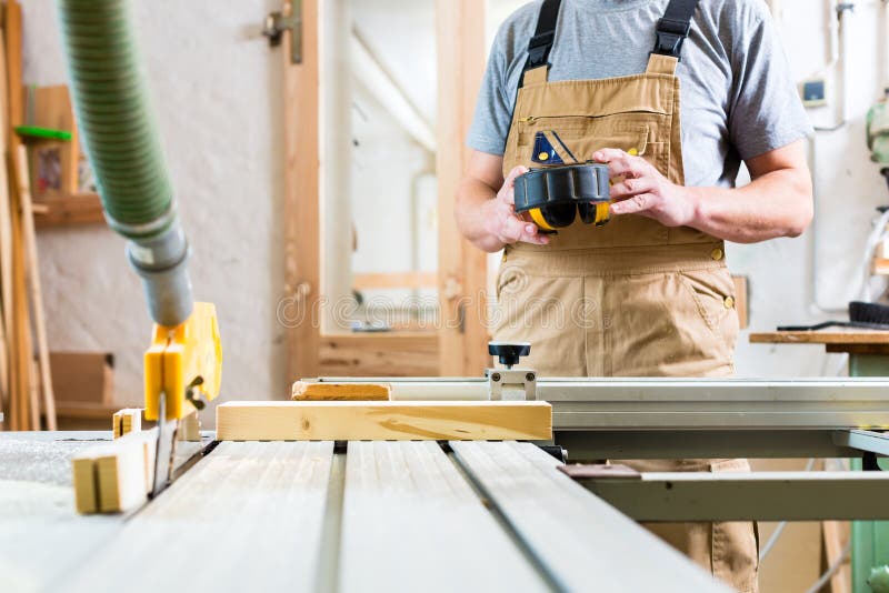 Carpenter Using Electric Saw in Carpentry Stock Image - Image of craft ...
