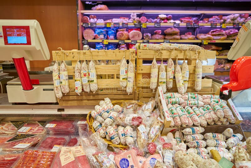 Carrefour editorial stock image. Image of inside, shopping - 134629779