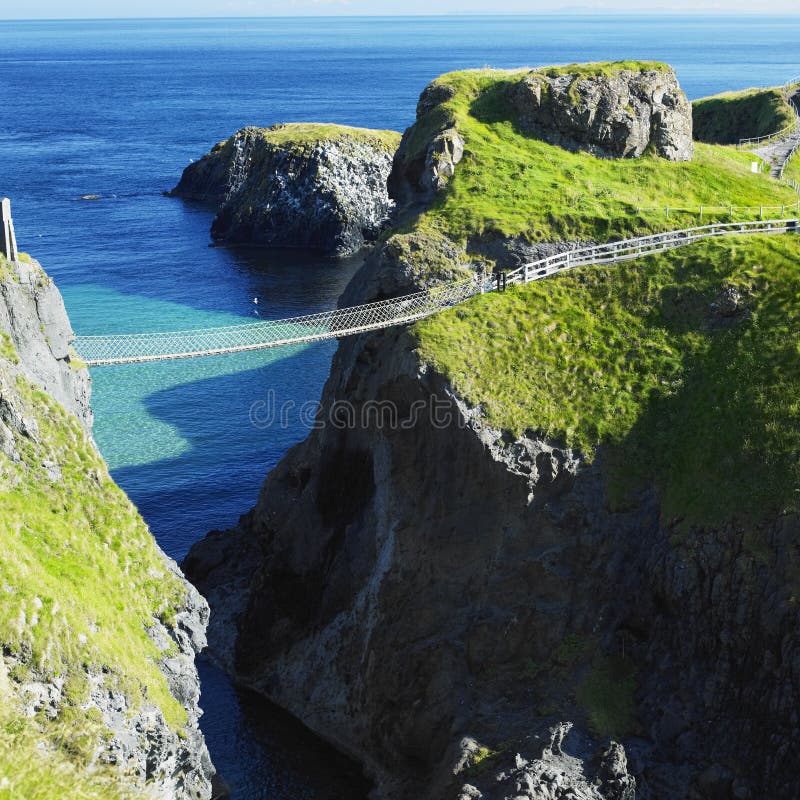 Carrick-a-rede Rope Bridge stock image. Image of bridge - 17006975