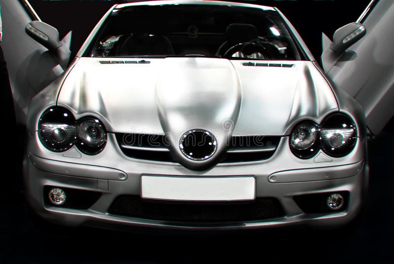 Carro de esportes de prata imagem de stock. Imagem de ambiente - 12612427