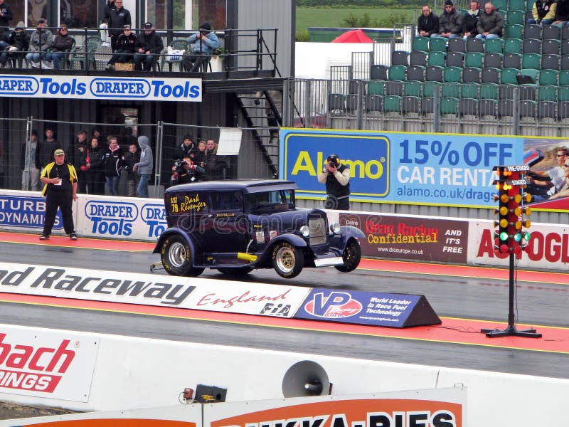 Carro pro E de Dragster foto editorial. Imagem de esporte - 19681841