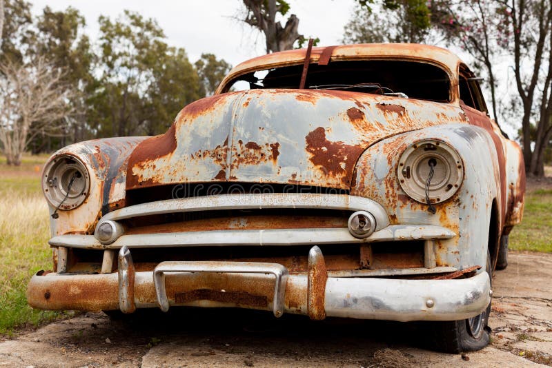 Carro oxidado foto de stock. Imagem de destruição, transporte - 14634780