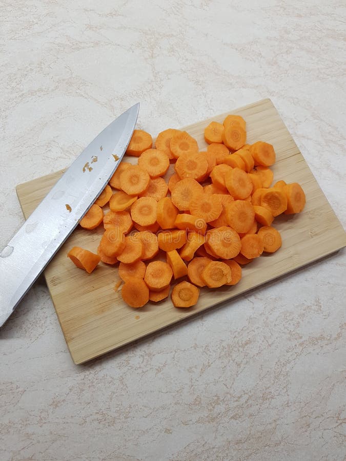Carrot and knife stock image. Image of knife, nutrition - 136277909
