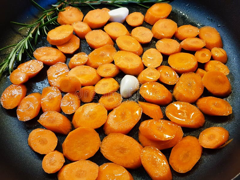 Carrots and garlic stock photo. Image of garden, cuisine - 266503244