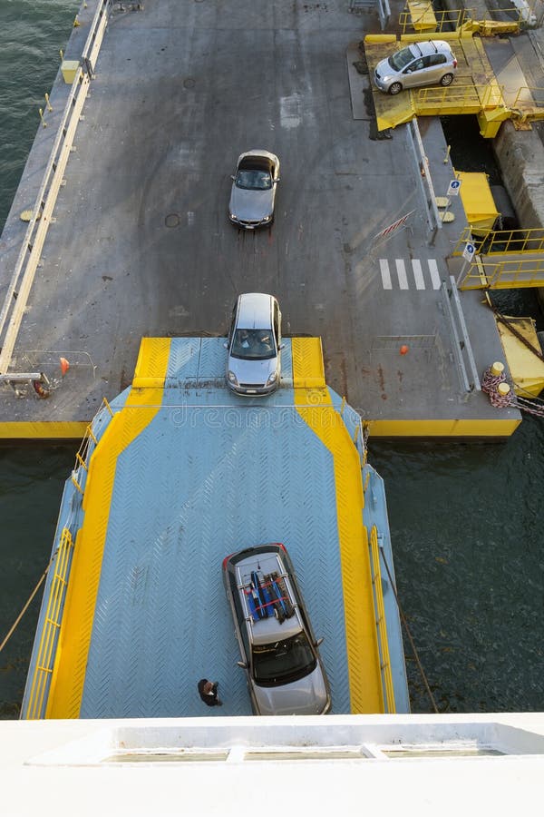 Cars on the ferry ramp editorial photography. Image of carry - 98475082