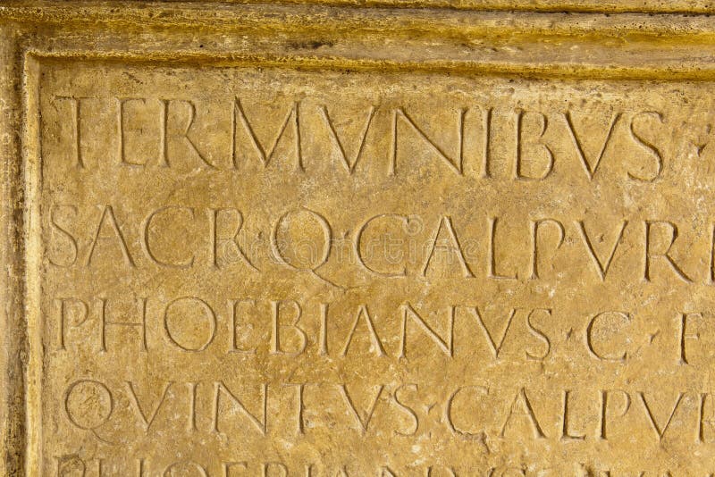 Cartas romanas foto de archivo. Imagen de fondo, envejecido - 10956844