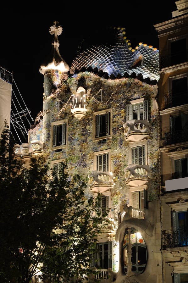 Casa Batllo editorial stock photo. Image of gaudi, construction - 1195623