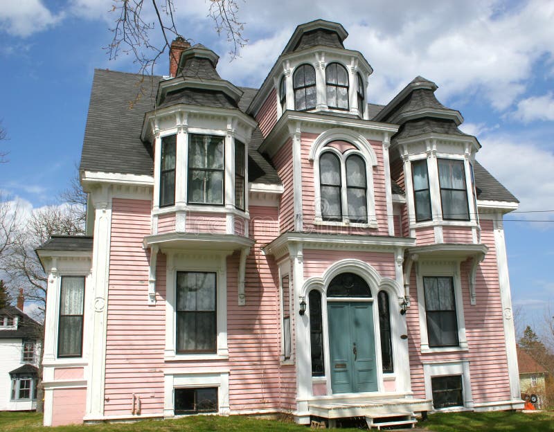 Casa cor-de-rosa foto de stock. Imagem de chave, bicicleta - 1621264