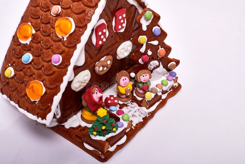 Casa De Caramelos De Hansel Y Gretel Foto de archivo - Imagen de postre ...