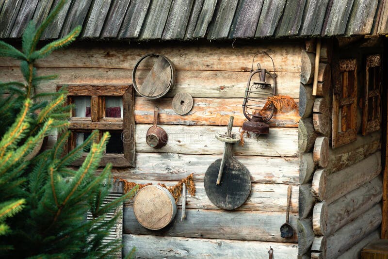 Casa de madera vieja imagen de archivo. Imagen de rural - 58040633