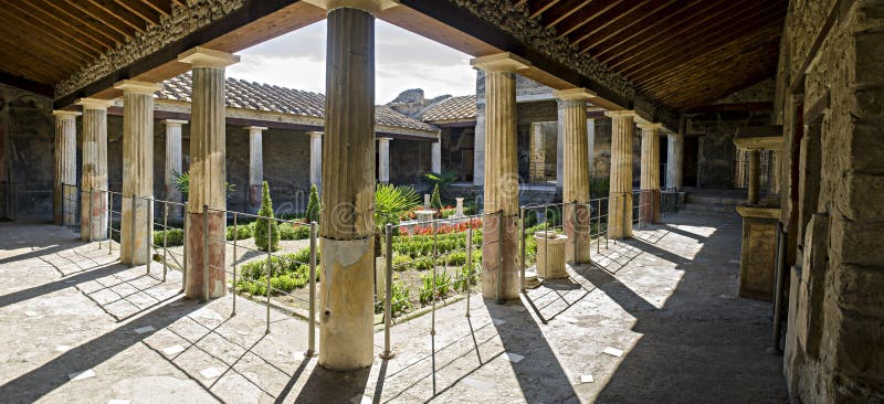 Casa De Roma Antigua En Pompeya Foto de archivo - Imagen de romano ...