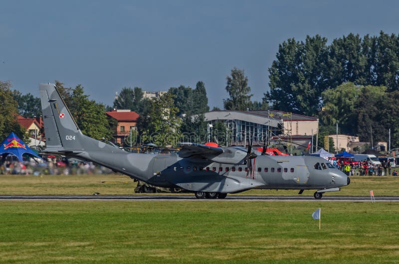 CASA polacca C-295 fotografia editoriale. Immagine di visualizzazione ...
