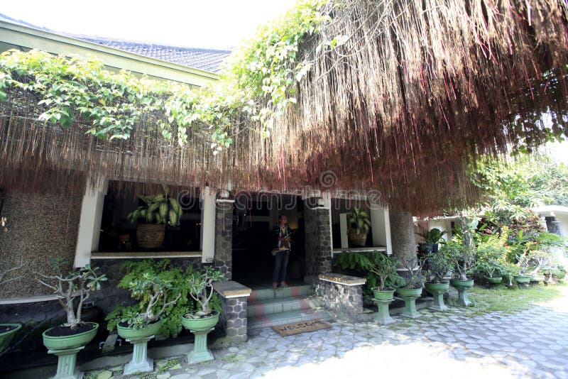 Casas do luxo de Java foto editorial. Imagem de estilo - 38310571