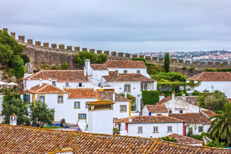 Casas Velhas De Obidos Da Cidade, Portugal Imagem de Stock - Imagem de ...