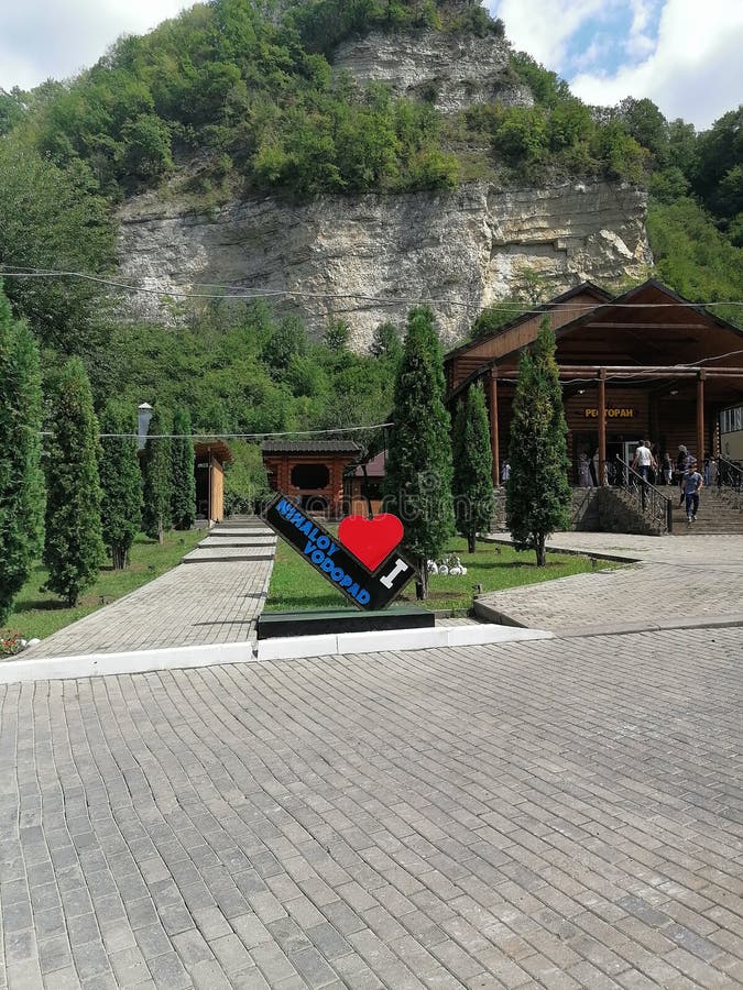 Cascadas Nikhaloi En Chechenia Imagen de archivo editorial - Imagen de ...