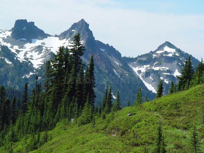 Cascade Mountain Range stock photo. Image of pacific, beauty - 1708046