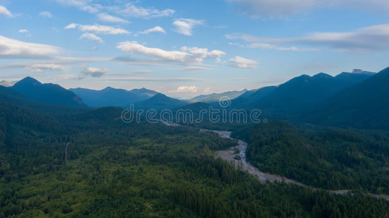 The Cascade Mountain Range in Washington State Stock Image - Image of ...