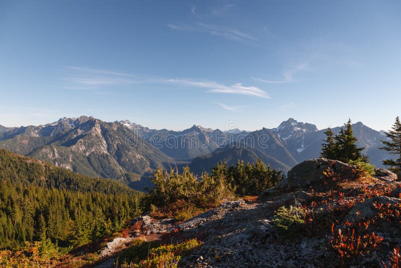 Cascade Range Viewpoint stock image. Image of range - 103577067
