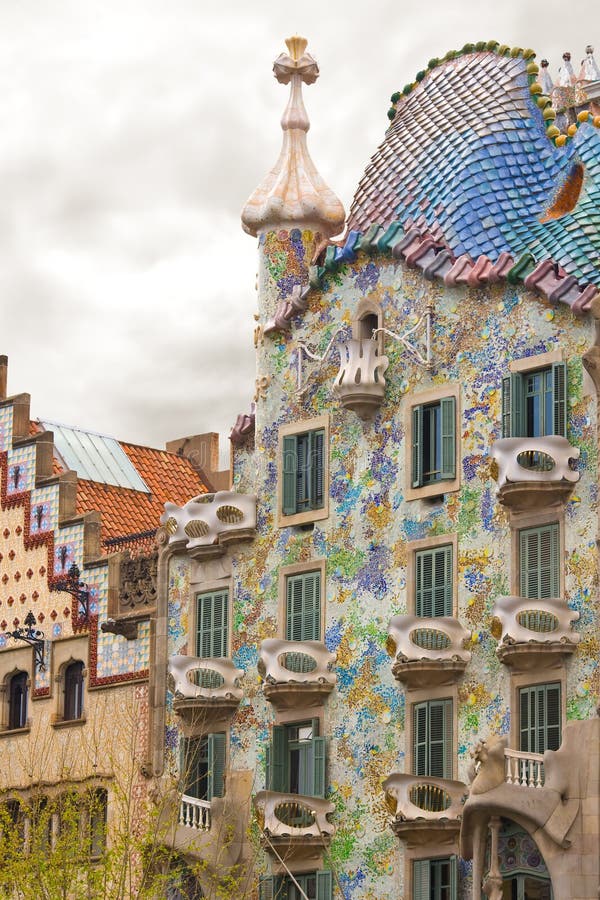 Balcone Della Casa Batlló a Barcellona Immagine Editoriale - Immagine ...