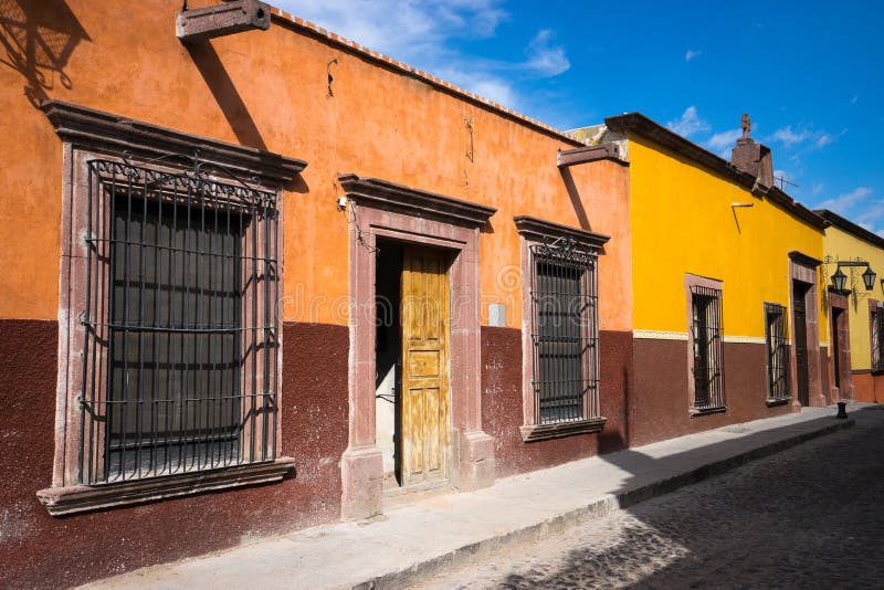 Case Tipiche Di Guanajuato, Messico Immagine Stock - Immagine di ...