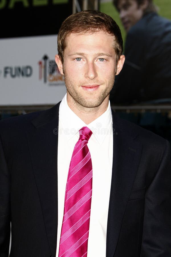 Casey Bond editorial image. Image of oakland, bond, theater - 22910820