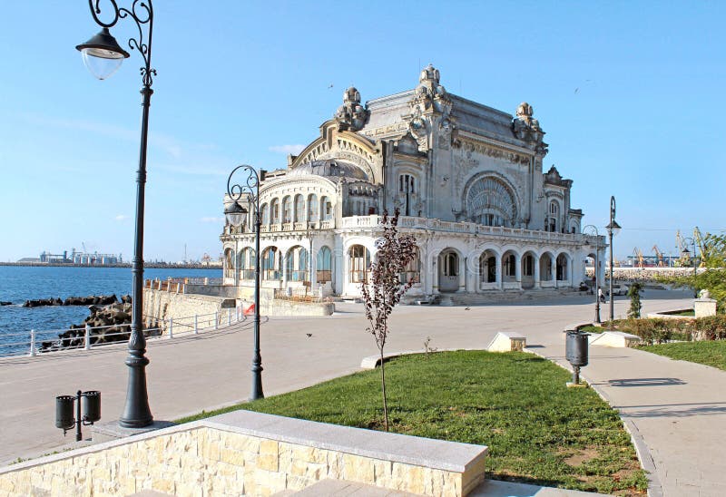 Vue Aérienne D'horizon De Ville De Constanta De La Roumanie Photo stock ...