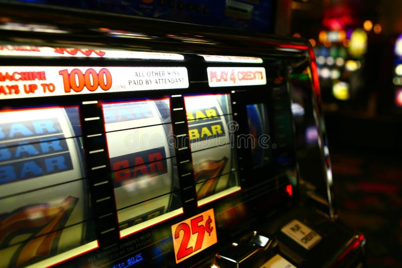 Slot Machines in an Arcade. Editorial Image - Image of vacation ...