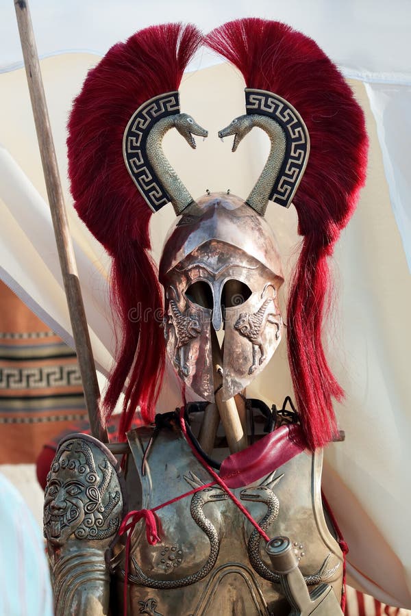 Casque Corinthien Et Uniforme Photo stock - Image du corinthe, perse ...