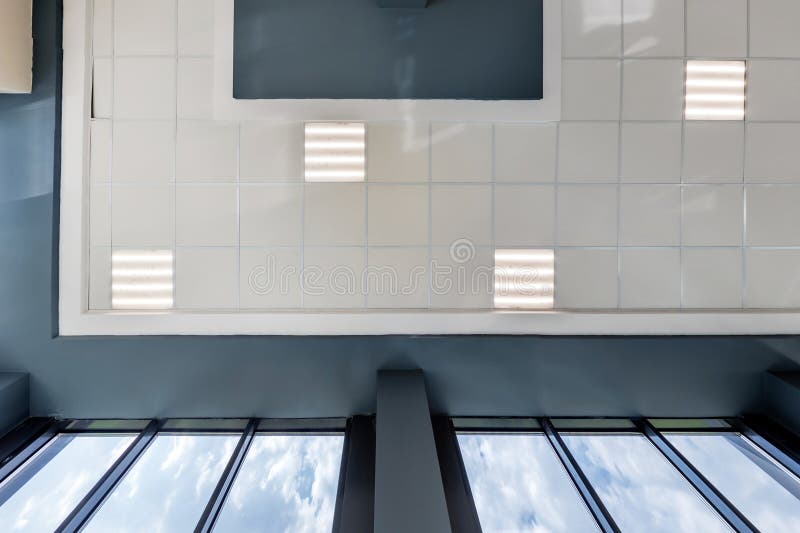 Cassette Stretched or Suspended Ceiling with Square Halogen Spots Lamps ...