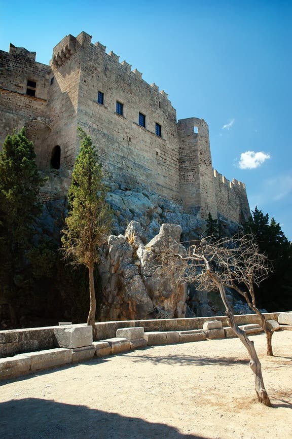 Castel photo stock. Image du célèbre, architecture, tourisme - 17497728