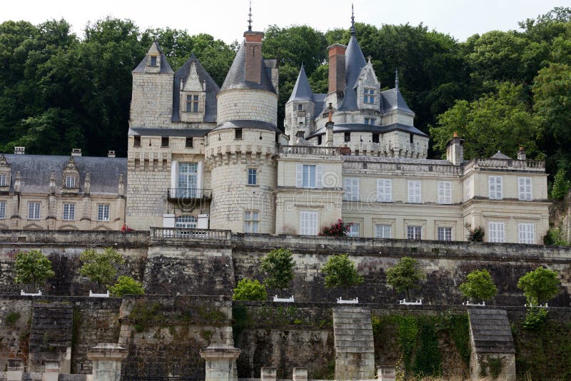 Castel de Rigny-Usse foto de archivo. Imagen de bosque - 37752376