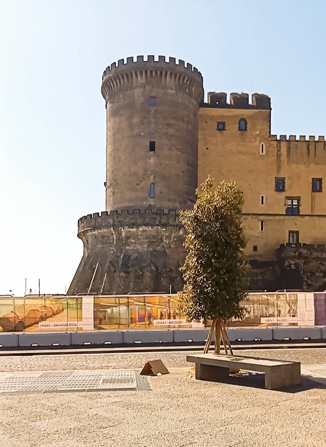 Castel Nuovo Building in Naples, Italy. Editorial Photography - Image ...