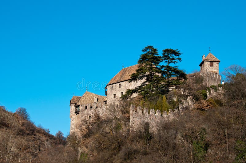 Castel Roncolo Runkelstein Schloss 库存照片 - 图片 包括有 天空, 意大利: 23301526