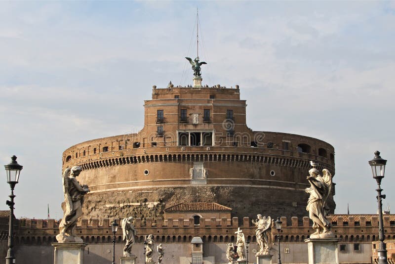 Castel Sant'Angelo em Roma imagem de stock. Imagem de mausoléu - 25877221